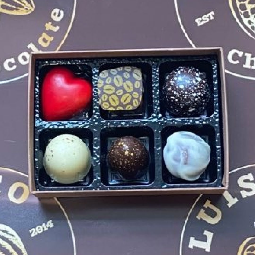 6 Chocolate Gift Box | Luisco Chocolate