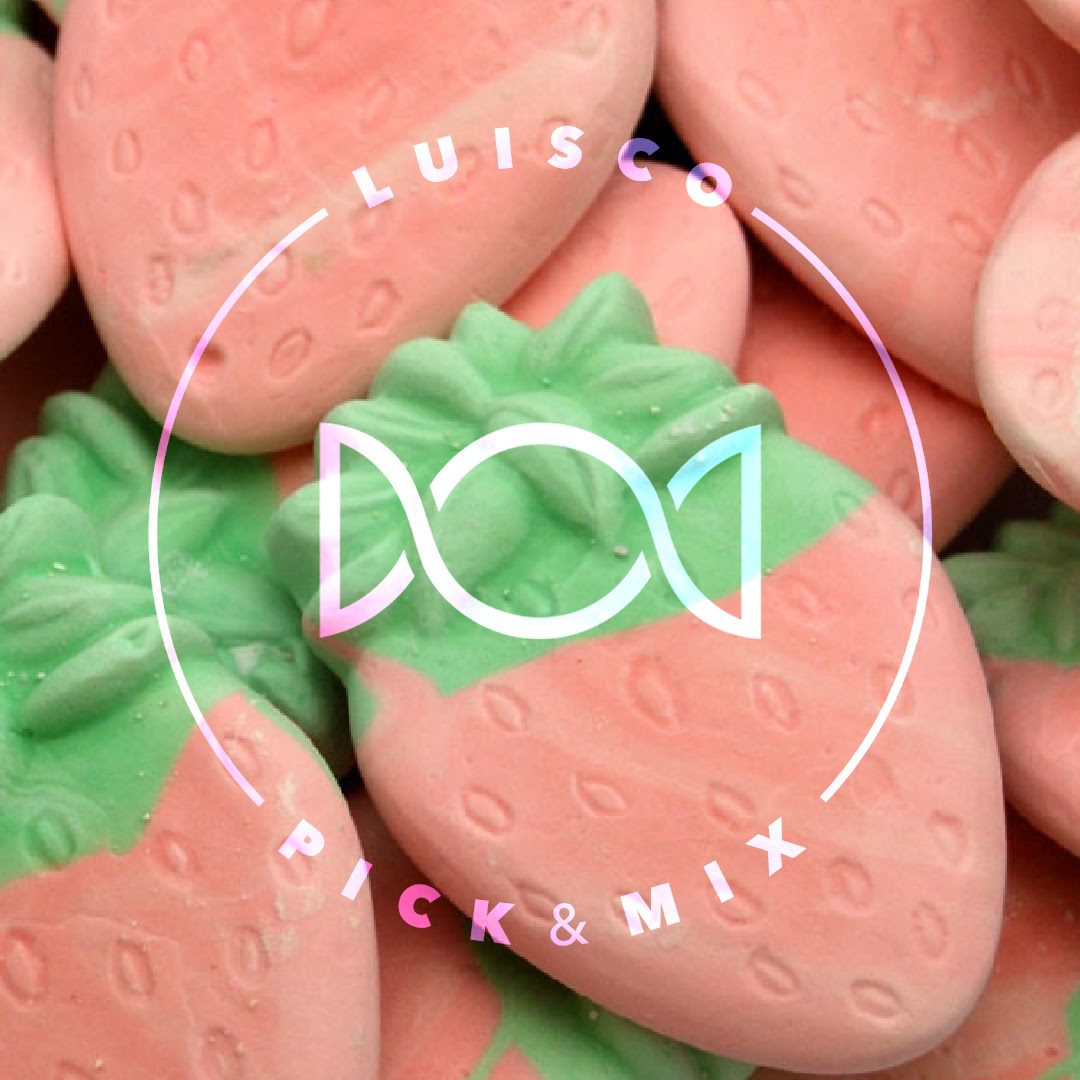 Large Foam Strawberries | Luisco Chocolate